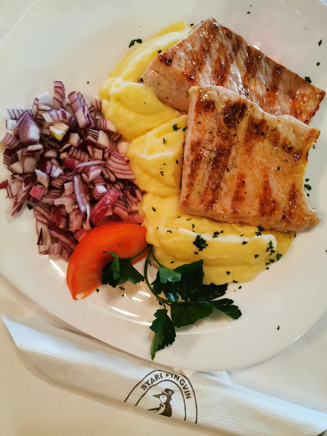 Meni | Stari Pingvin - posvećeni gostima i njihovom uživanju.